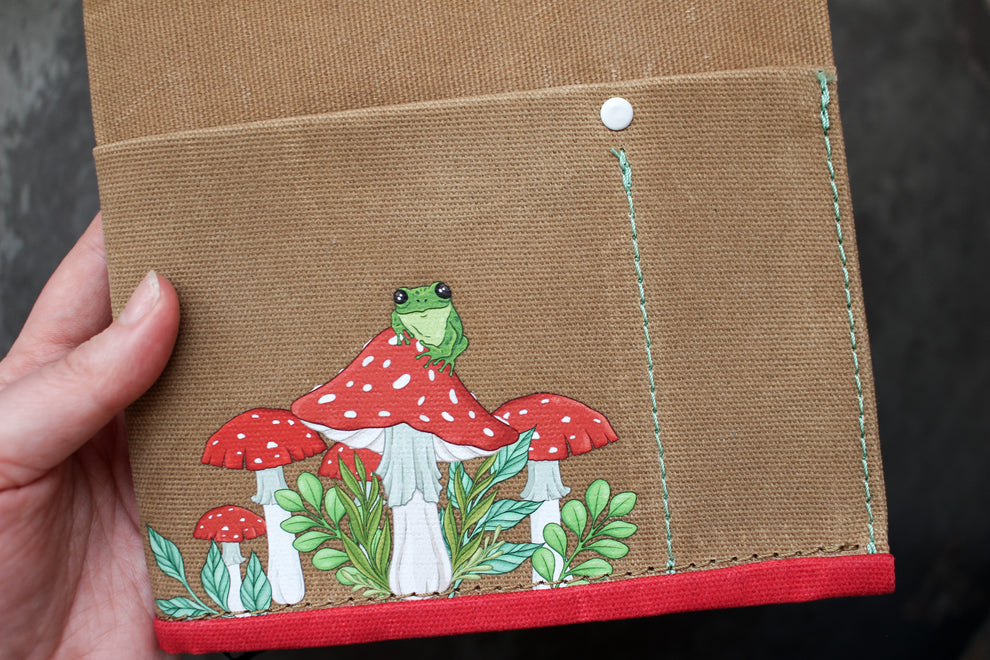 Parchment & Hide A5 Notebook Cover - Mushroom & Froggie – Flywheel