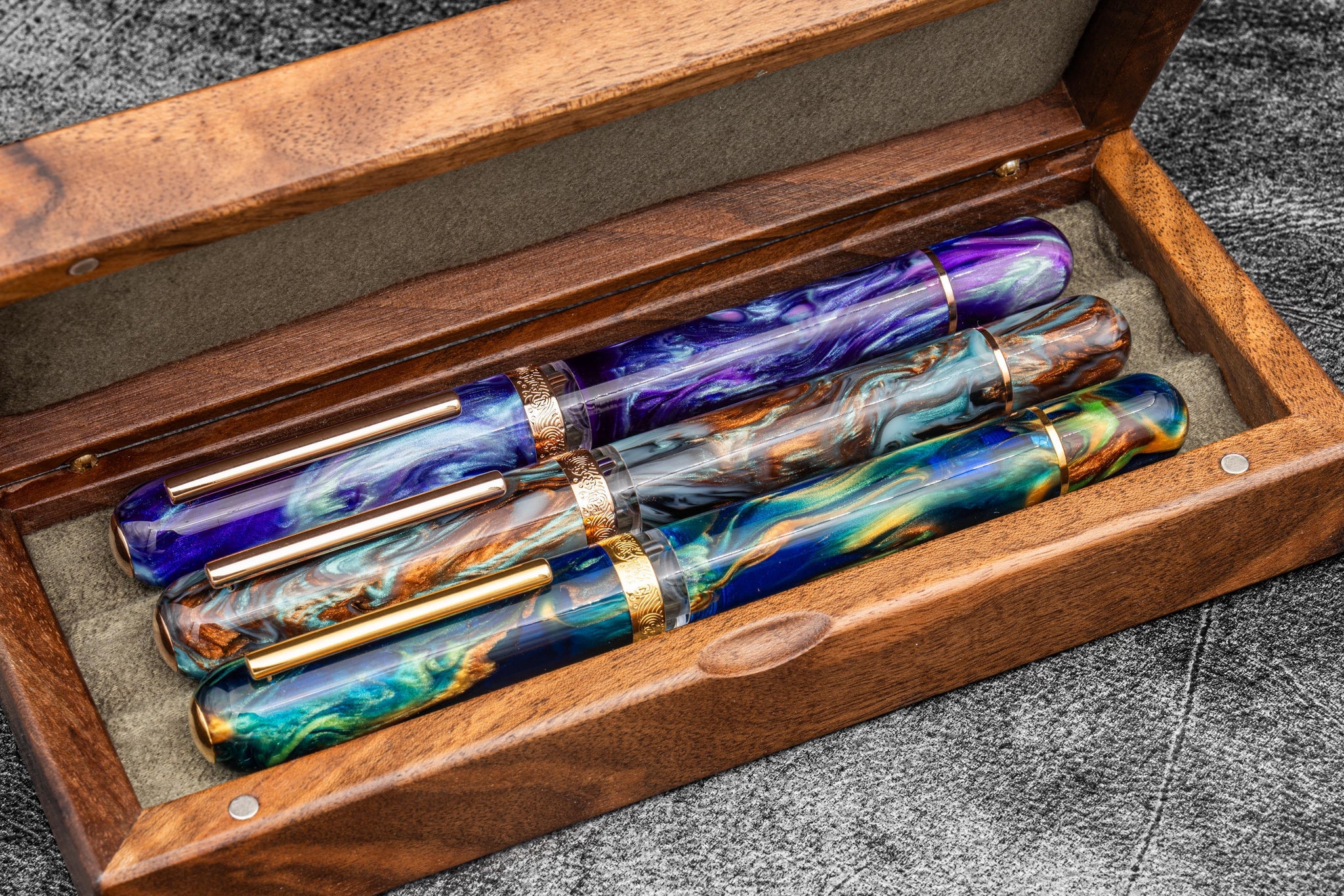 Galen Leather Wooden Pen Display Case – Flywheel
